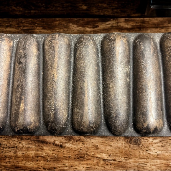 unbranded | Kitchen | Vintage Cast Iron Cornbread Corn Stick Muffin Pan ...